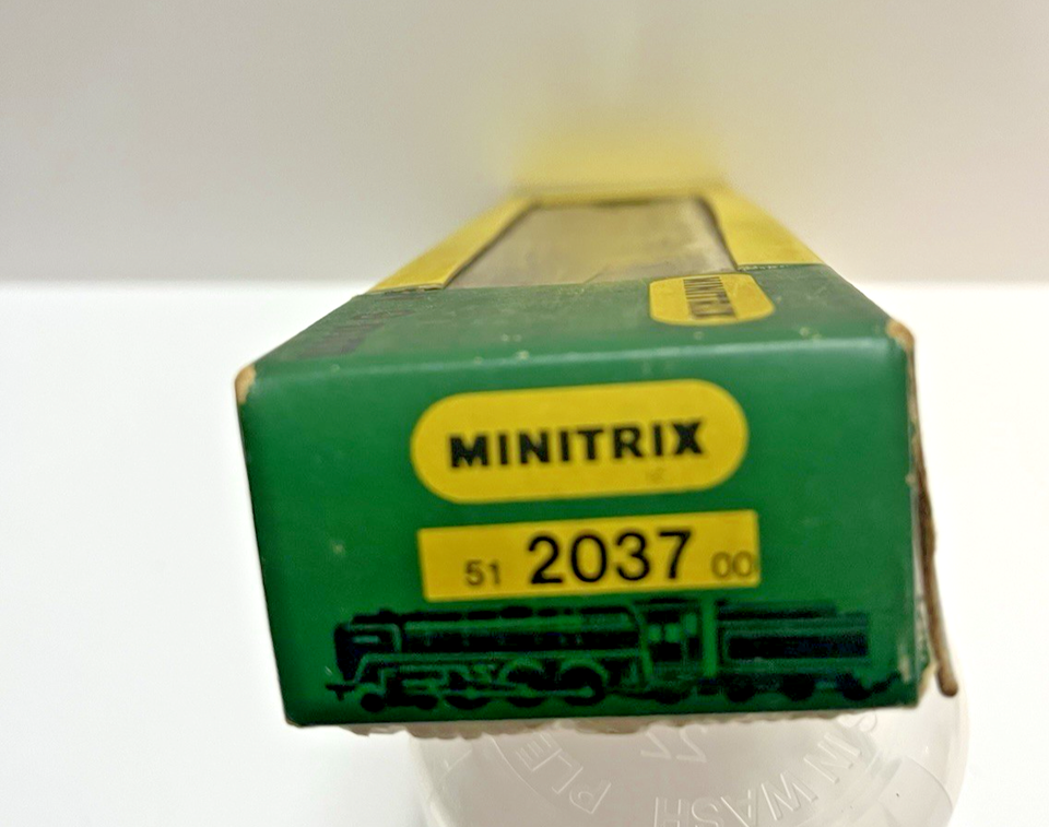 Minitrix N Gauge Steam Locomotive 2037 Green Black DC Plastic Model ...
