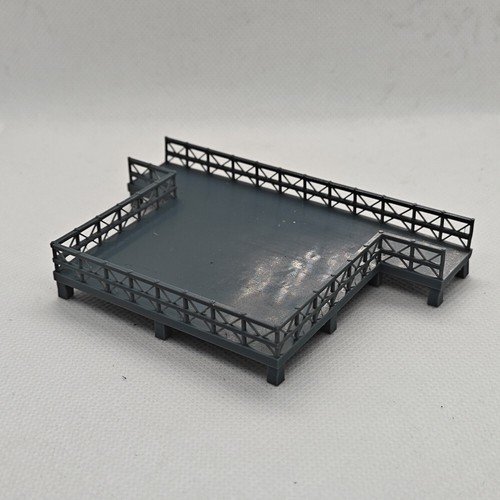 LYT87389 1/87 HO Scale Dock factory building Shipyard Display ...