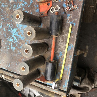 SIMPLICITY MOWER DECK 48 1690272 OEM ORIGINAL PAINT ROLLER ASSEMBLY | eBay