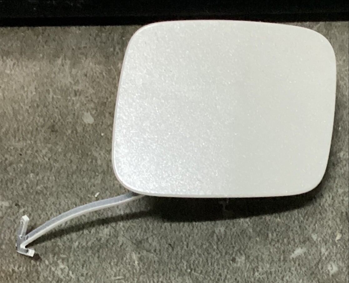 06 07 LEXUS GS300 GS430 GS350 FRONT BUMPER TOW HOOK COVER CAP- STARFIRE ...