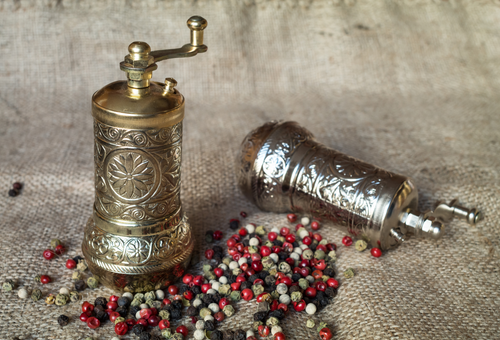 Traditional Turkish Pepper Grinder, Small Vintage Look Mill, 6 Colour ...