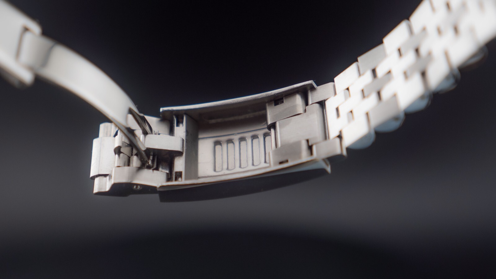 NO TARIFF - Bruce Wayne GMT 40mm Custom Sub Date Mod Watch Micro adjust ...