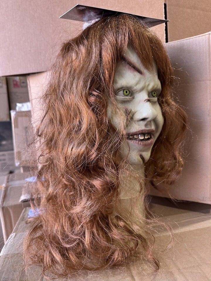 Exorcist Regan Mask Deluxe Injection With Hair Trick or Treat Studios ...