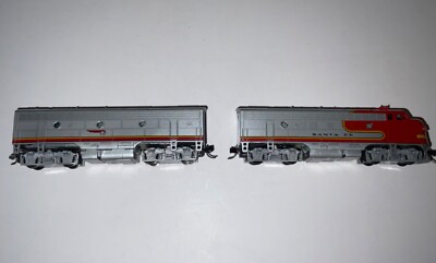 Kato N Scale Santa Fe Locomotives F7A-F7B EMD Both Powered Tested ...