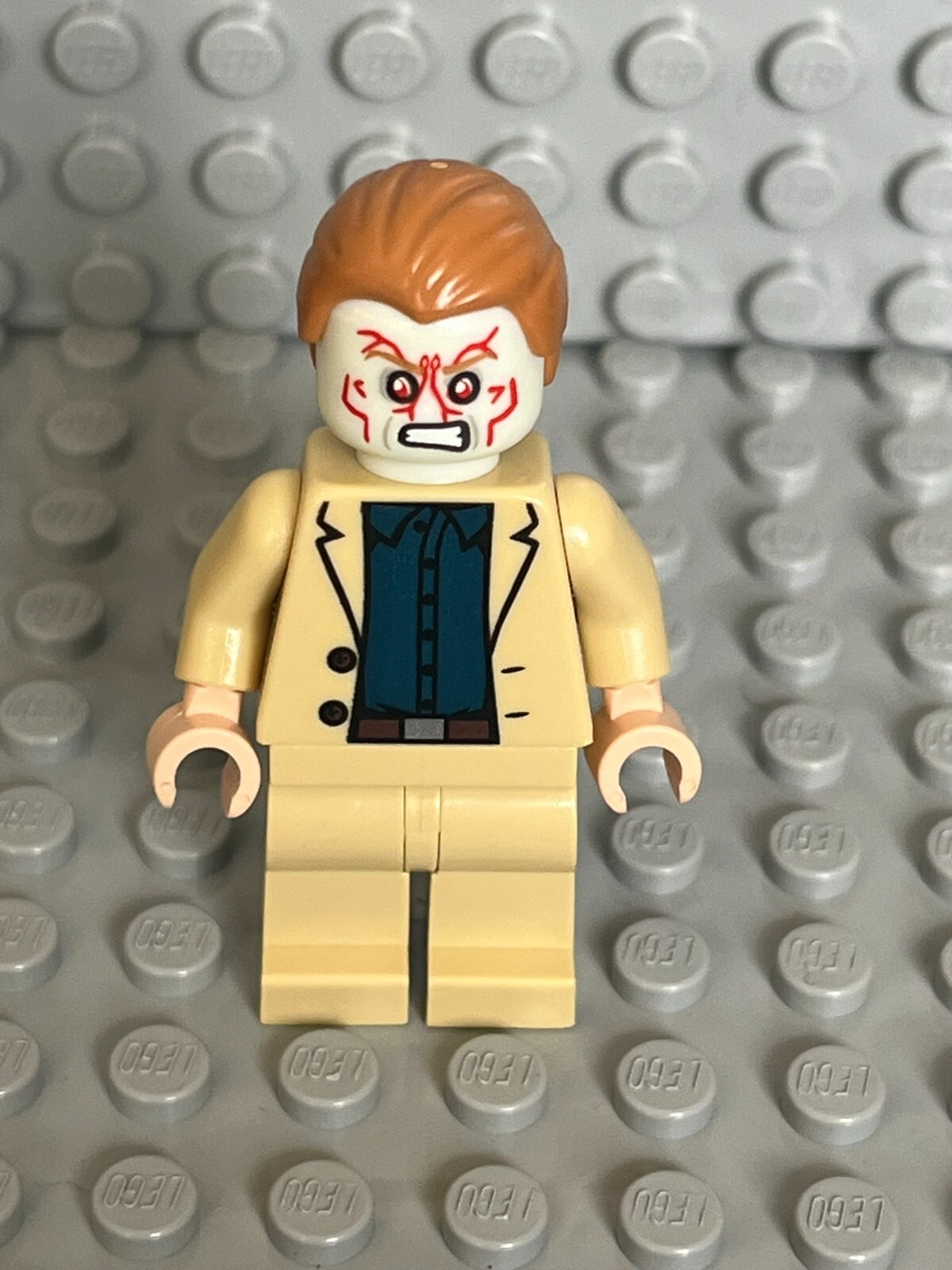 LEGO MARVEL Mini-figure minifig SH067 Aldrich Killian 76006 Excellent ...