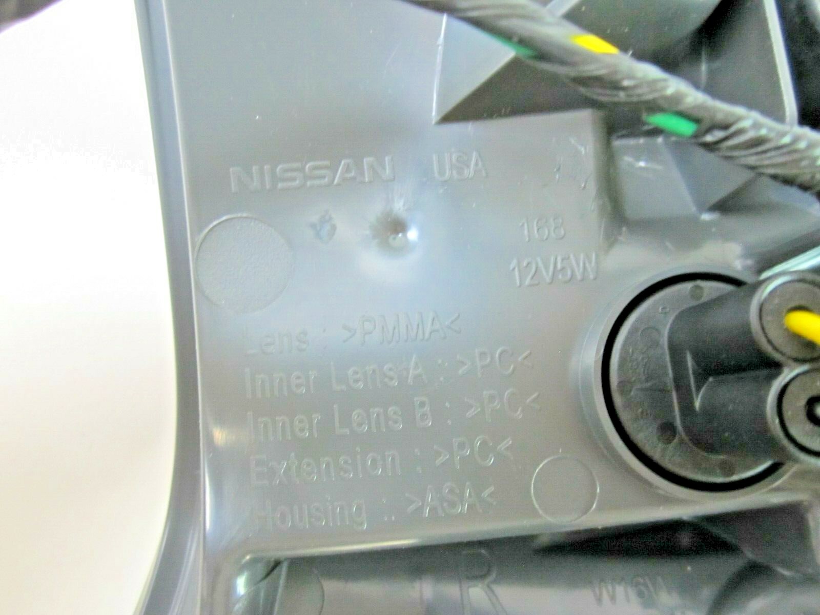 GENUINE RIGHT TAIL LIGHT LAMP FOR 2014-16 NISSAN ROGUE 26550-5HA1A | eBay