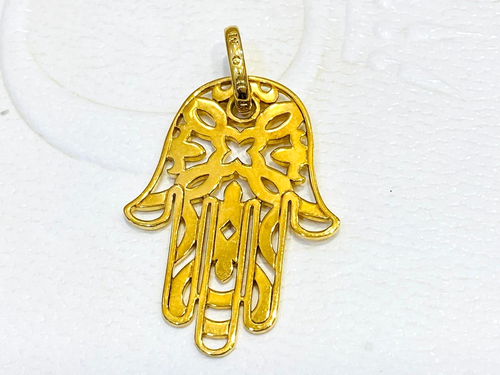THOMAS SABO Large Gold Plated Arabesque Hand Hamsa Protection Pendant ...