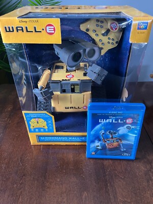 Disney Pixar Thinkway Toys WALL-E U-Command RC Robot Infrared Remote ...