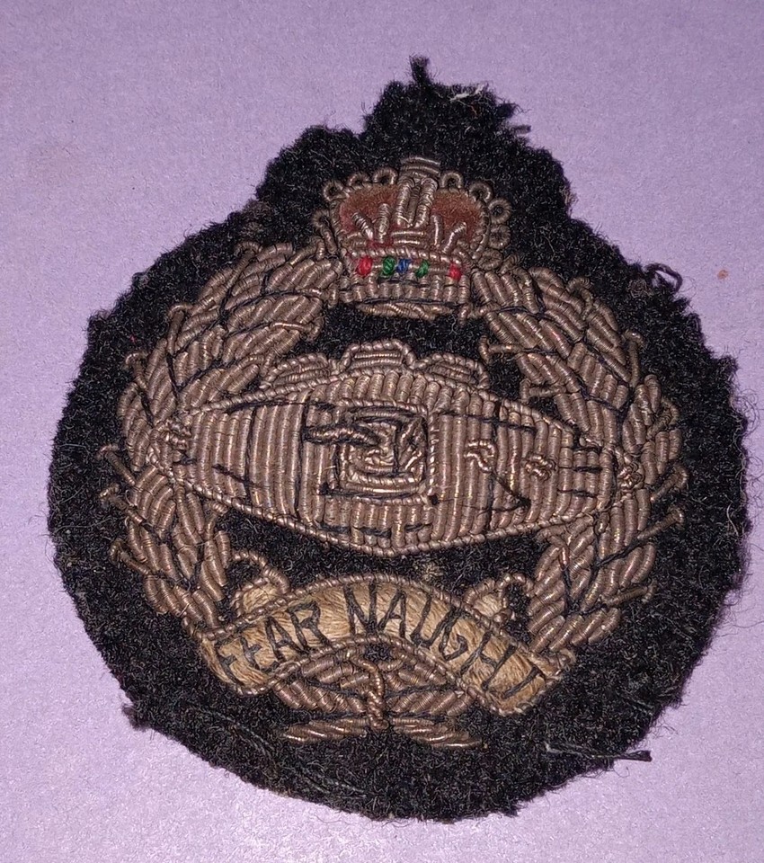 British Officers 4th Royal Tank Regiment Bullion Cap Badge & Rank pips ...