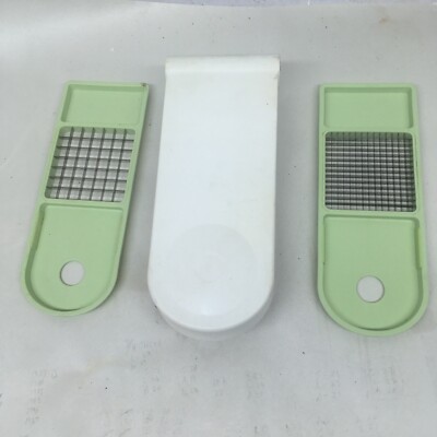 PROGRESSIVE 2 Blade Veggie Fruit Chopper & Dicer with 2 Cup Measuring ...