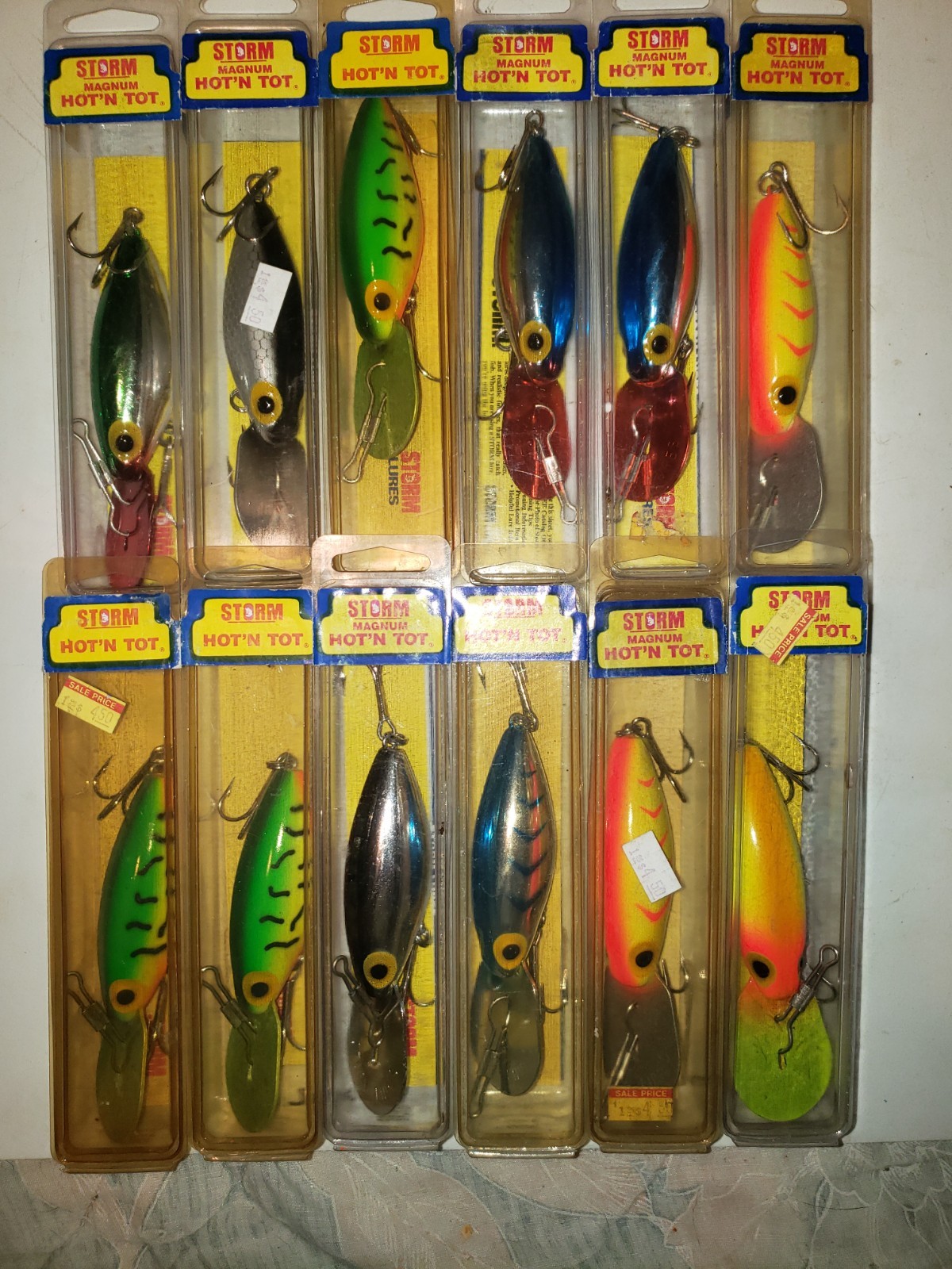 Storm Lures Hot N Tot Thin Fin Magnum Lot Of 12 Deep Diving BH | eBay