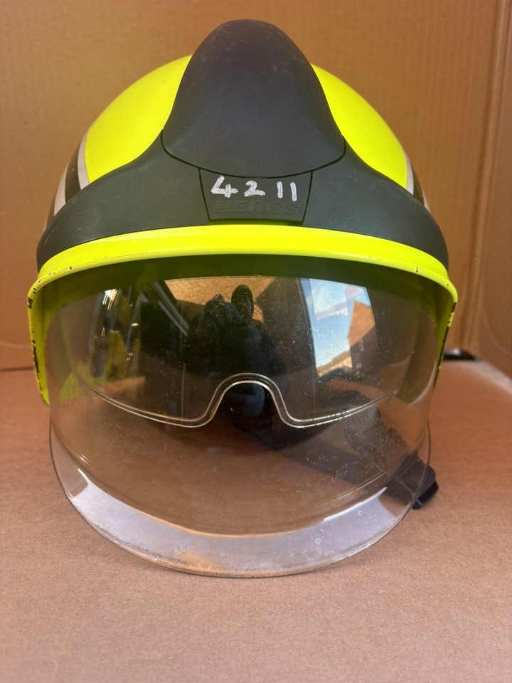 CREW MANAGER ROSENBAUER "HEROS-XTREME" FIREFIGHTING HELMET | eBay