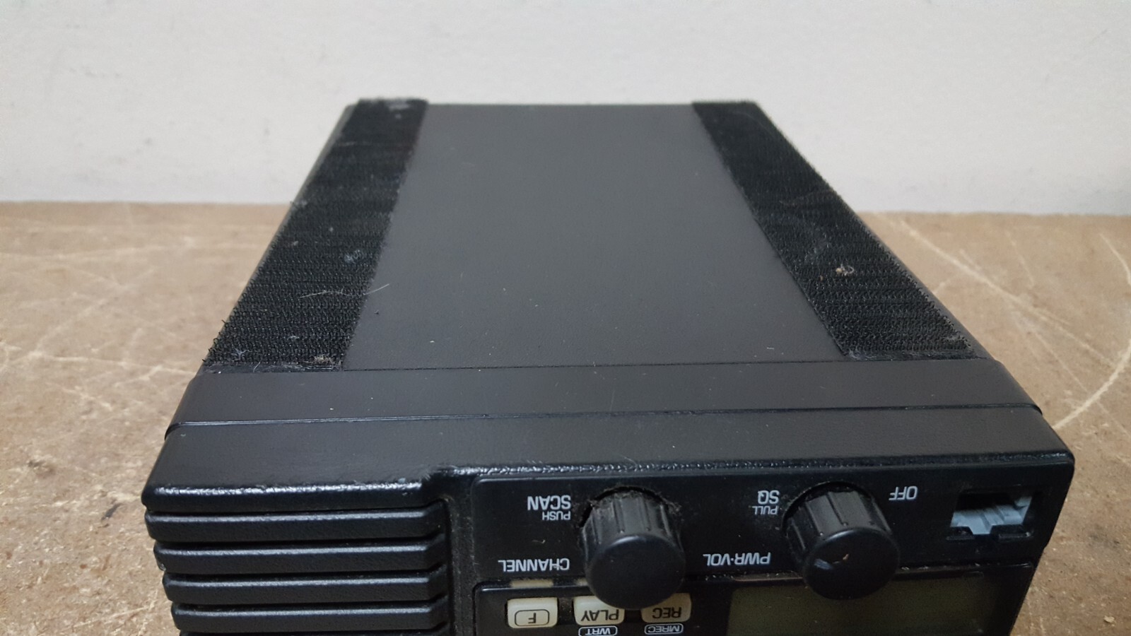 Fujitsu Ten FTM40-3556AT UHF Digital Mobile Radio | Black | FTM403556AT ...