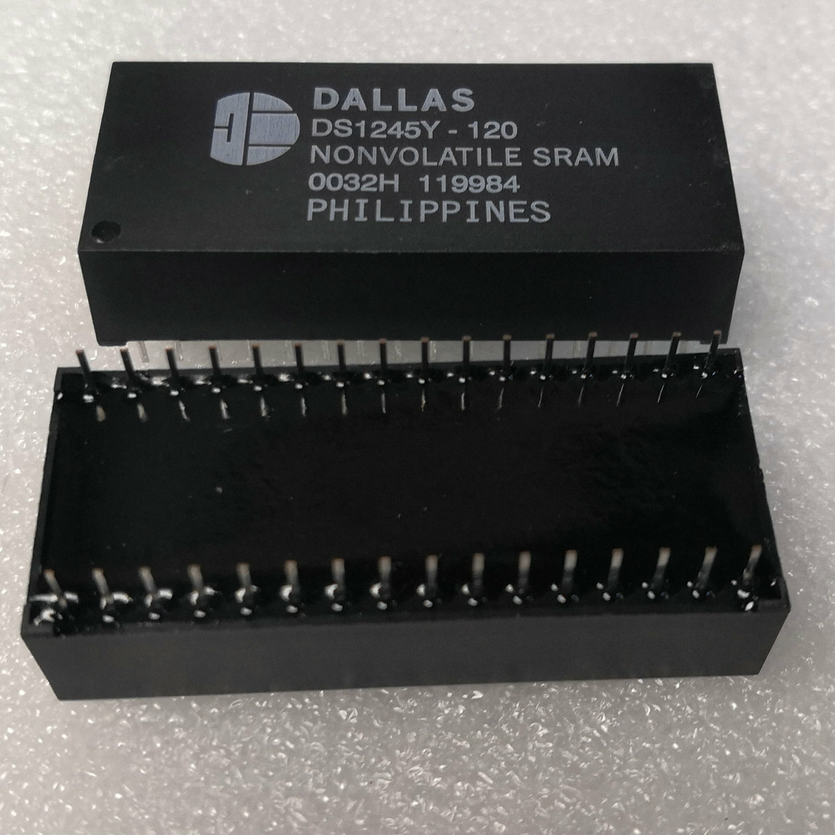 1pcs New DS1245Y-120 DS1245Y-120+ DIP-32 Battery Inside Ic Chips ...