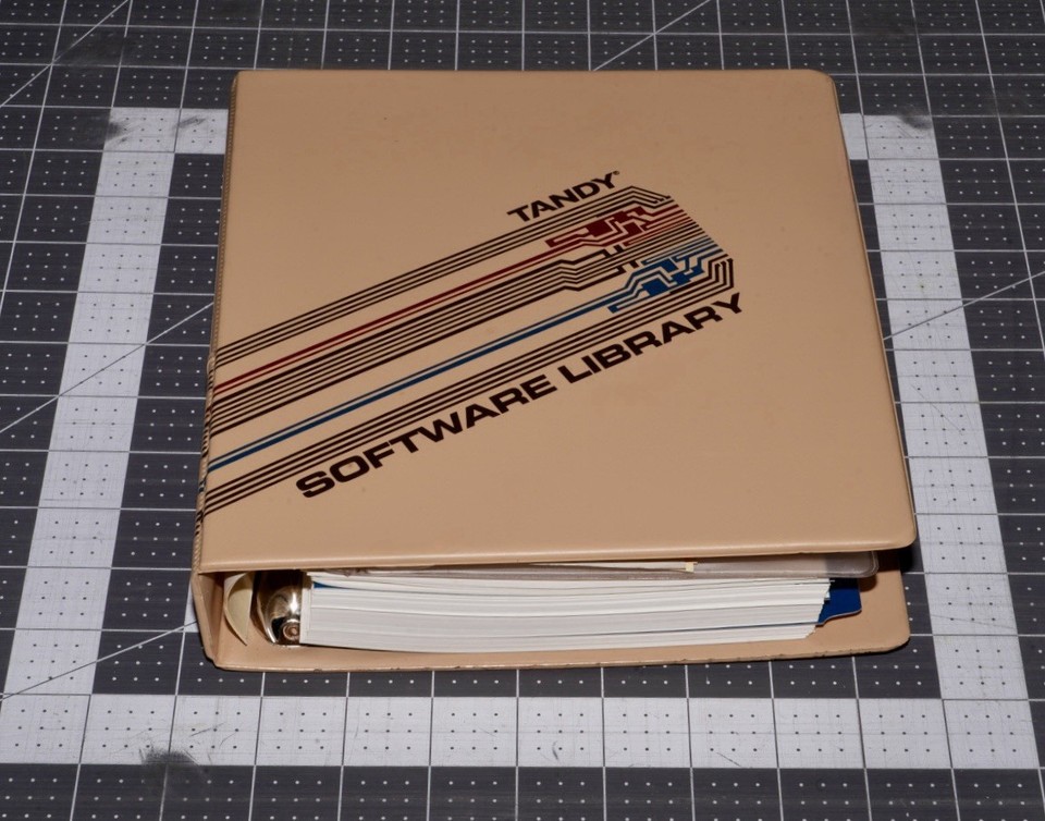 Radio Shack Tandy TRS-80 Model 4D Gate Array 26-1070 w/green CRT ...