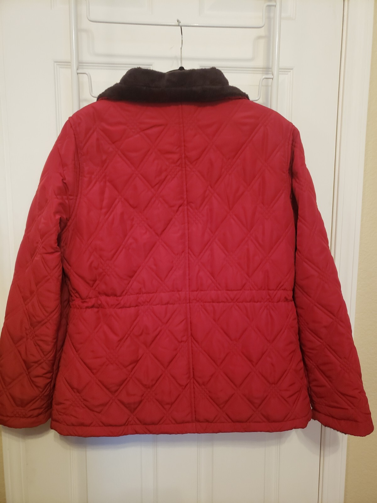 NWT Women's Weatherproof Red Light quilted fur inside jacket Size Large ...