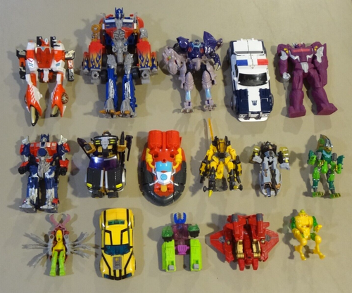 Lot of 16 Transformers & Misc. Robot Action Figures Toys Hasbro Optimus ...