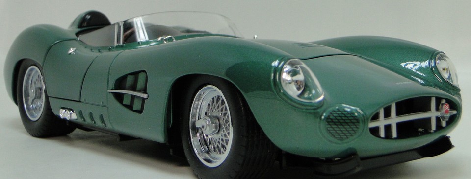 Race Car 1 18 Custom Built Model 24 Le Mans Racing Classic Carousel ...