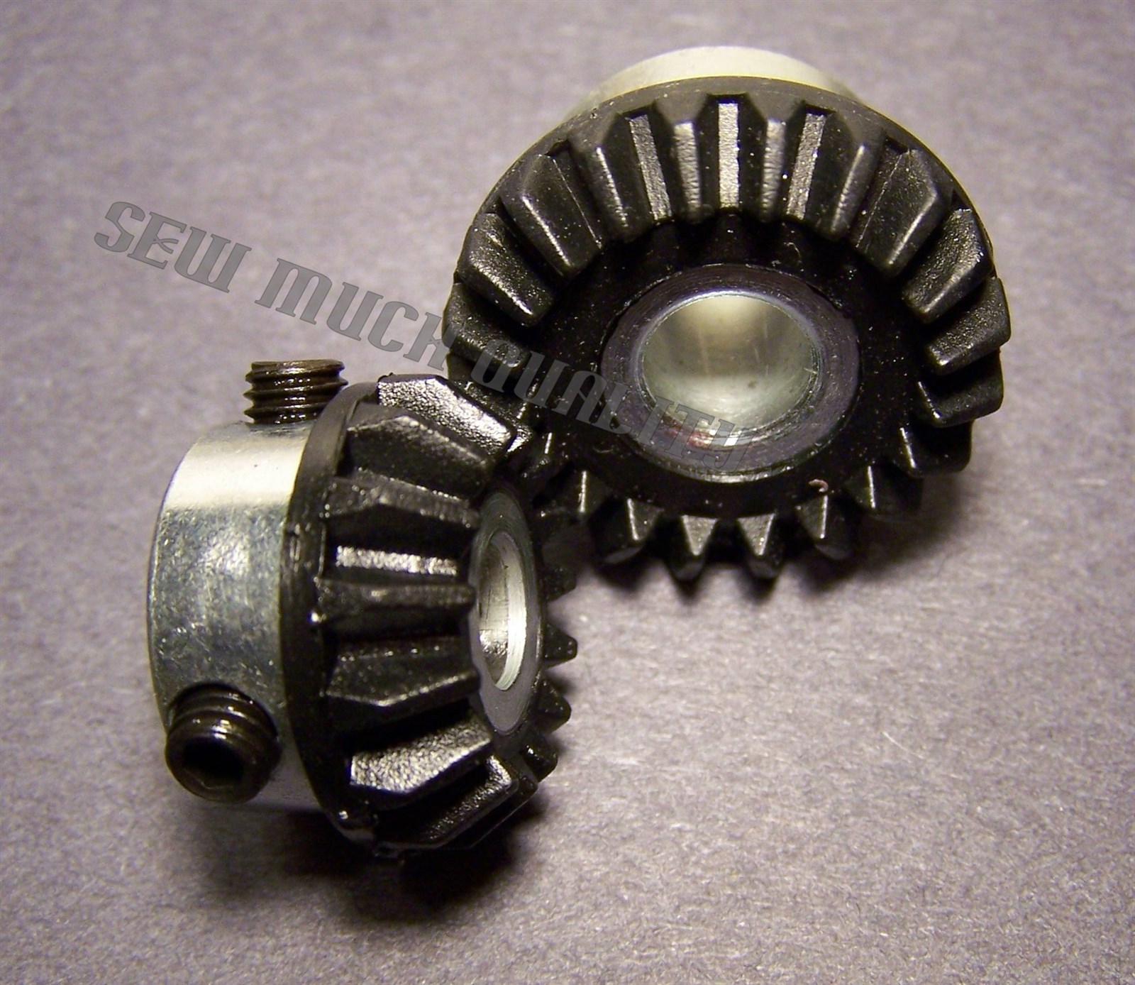 GEAR # 174204 163996 Lower Right Hook Drive Shaft Set Singer 620 625 ...
