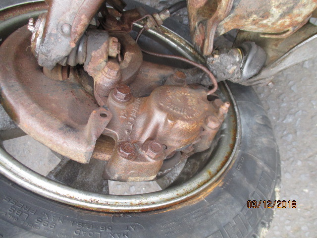 HOLDEN HR DISC BRAKE SEDAN UTE PANEL VAN DISCS BRAKE CALIPERS PIPES NEW ...