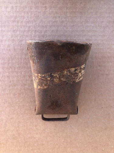 ANTIQUE RUSTIC IRON FARM .COW BELL 3.5" X 5" | eBay
