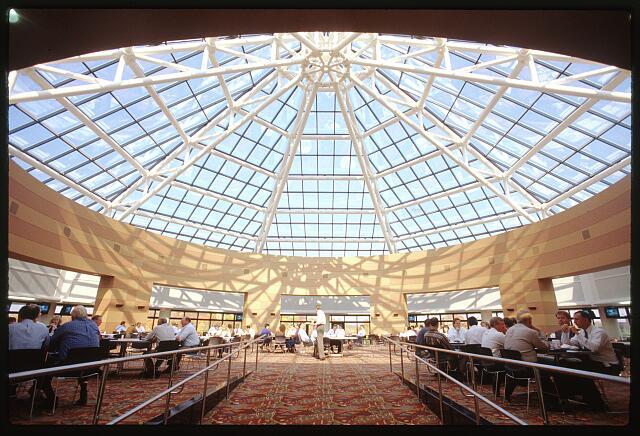 Chrysler World Headquarters and Technology Center, Auburn Hills ...