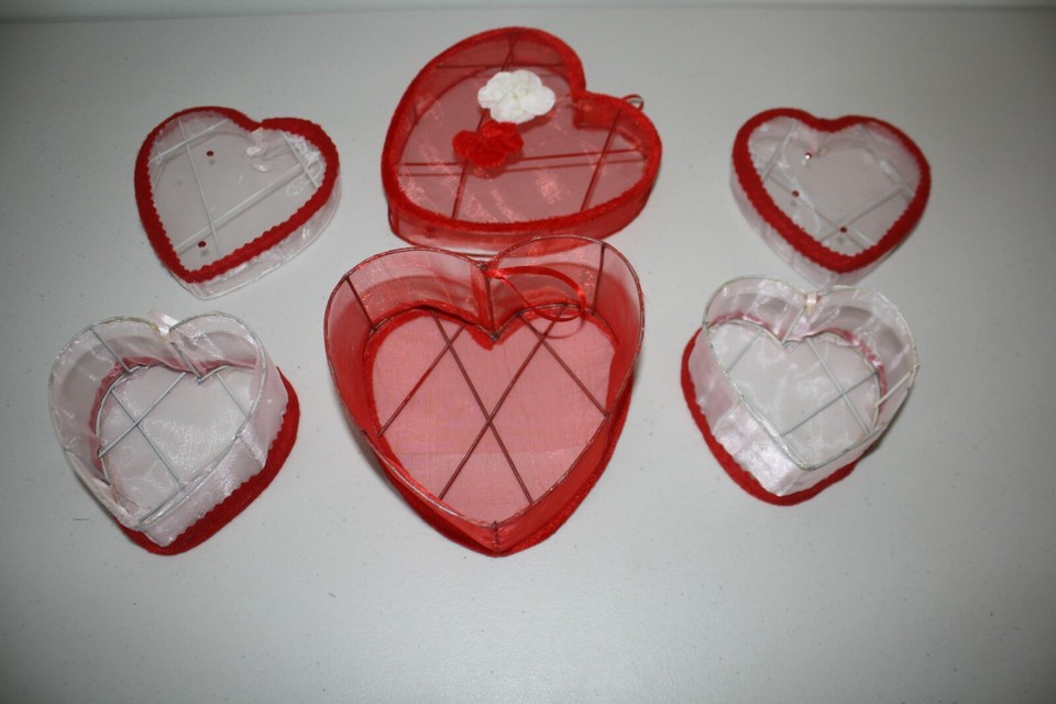 Lot Of 3 Valentine's Day Heart Shaped Wire Containers 2 Piece ...