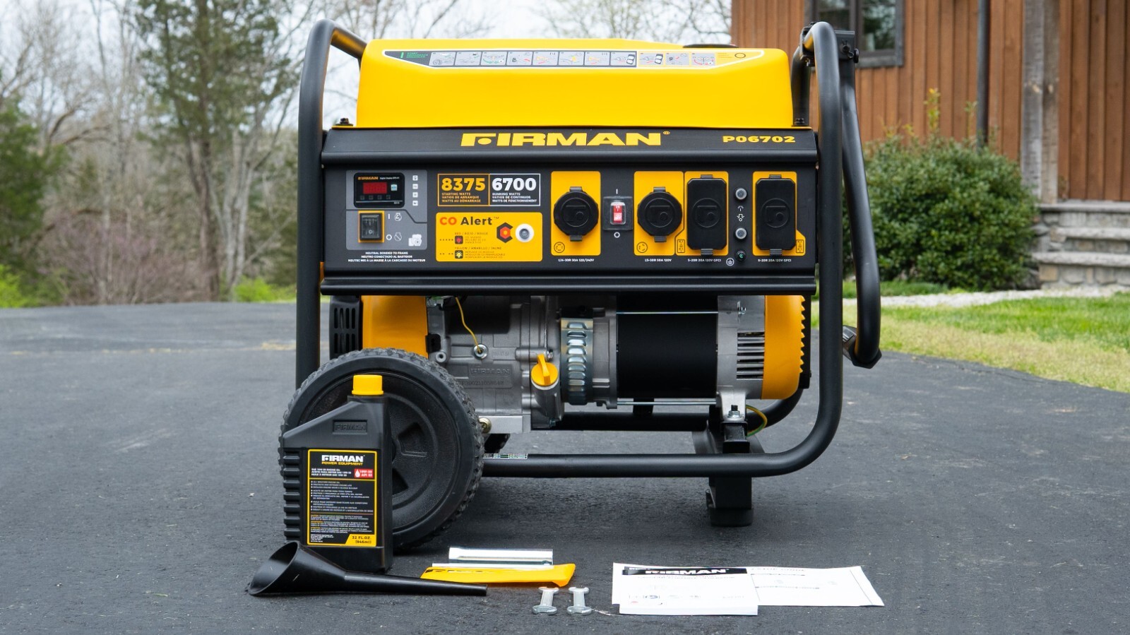 FIRMAN P06702 Gas Portable Generator 8350W Recoil Start 120/240V With ...