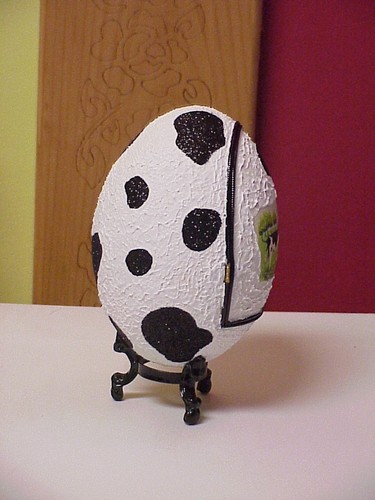 Real Rhea Egg Holstein Dairy Farm Cow Calf Collectible Hagen Renaker ...