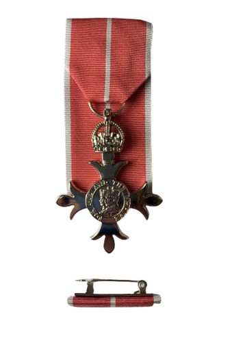 Full Size Court Mounted MBE Military Medal & Pin Ribbon Bar | eBay UK
