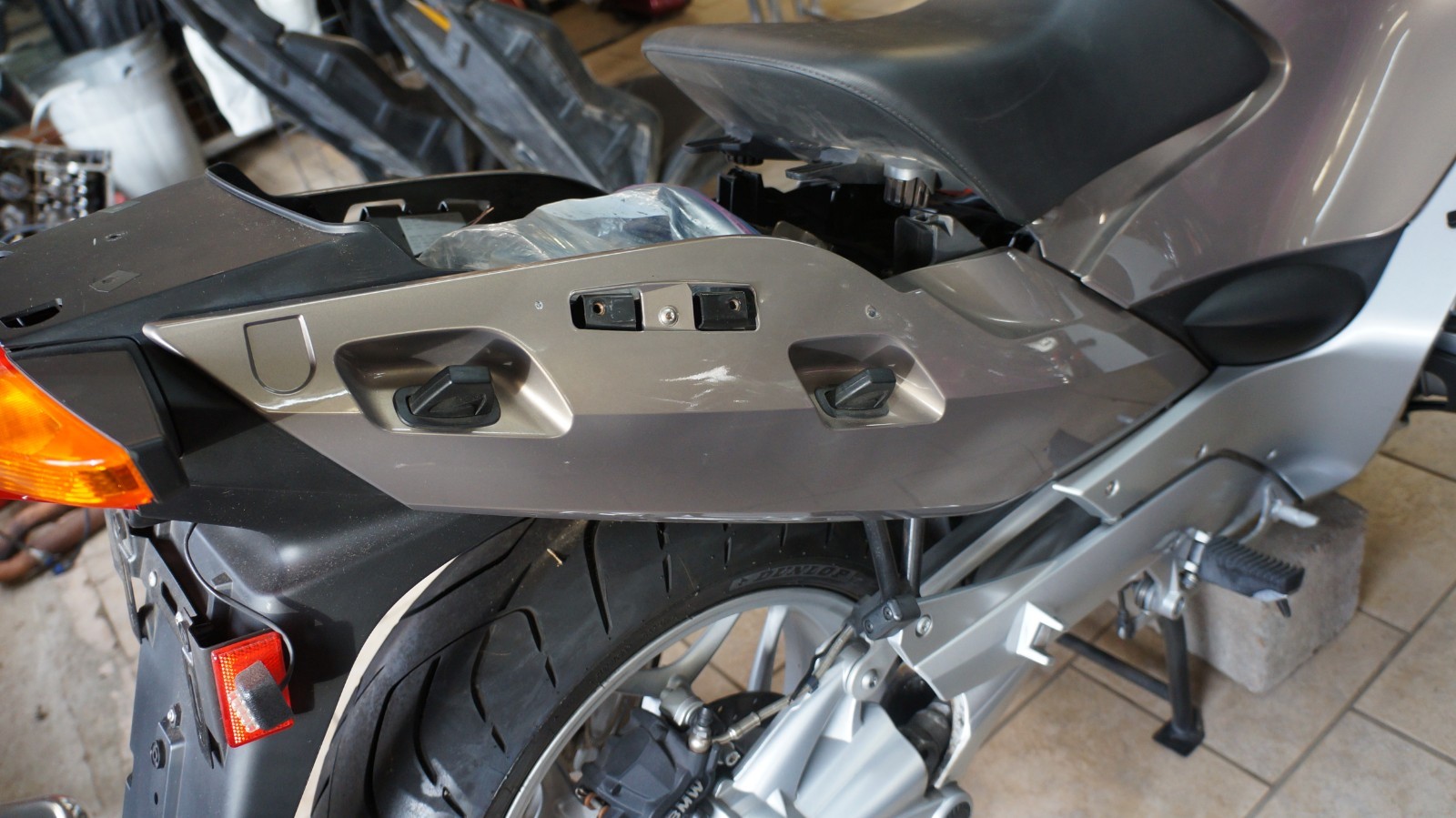 2005-2009 BMW R1200RT R 1200 RT RIGHT TAIL FAIRING OEM REAR LATERAL | eBay