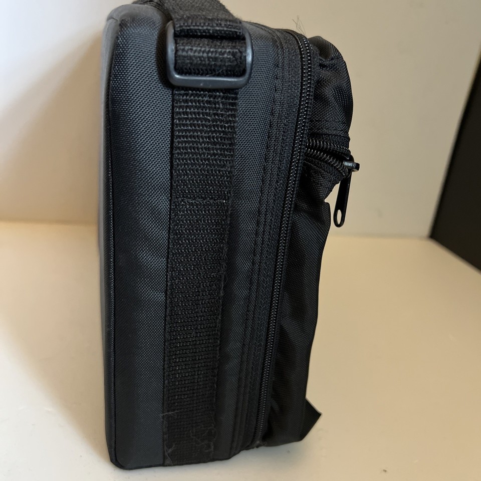 Vintage Case Logic 30 Cassette Tape Storage Pocket Carrying Case Wall ...