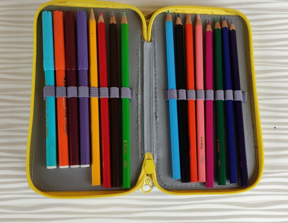 Invicta Vintage Case New School Double Zip Blue Photographer Party ...