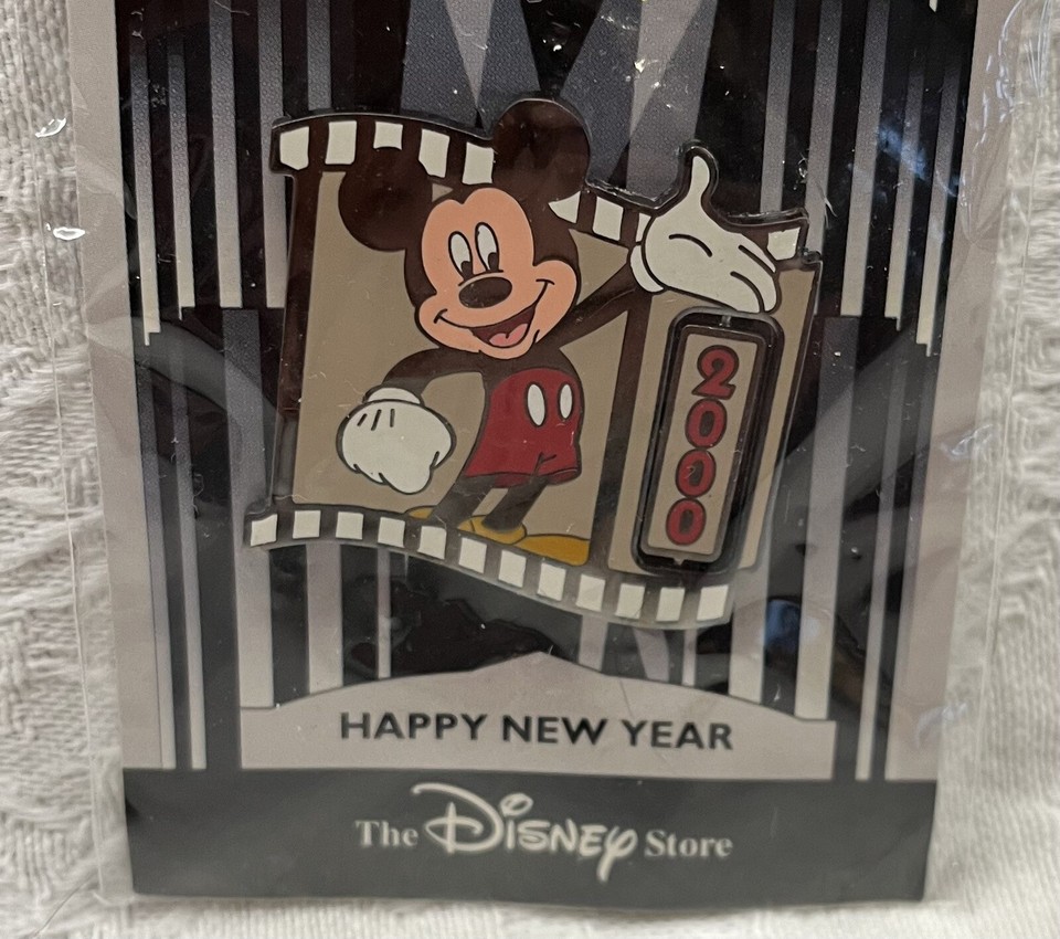 Disney 2000 Countdown To Millennium Pin #1 Mickey Mouse Happy New Year ...