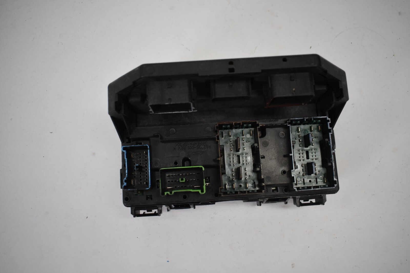 Continental TEMIC Integrated Control Module Relay Center Replacement ...