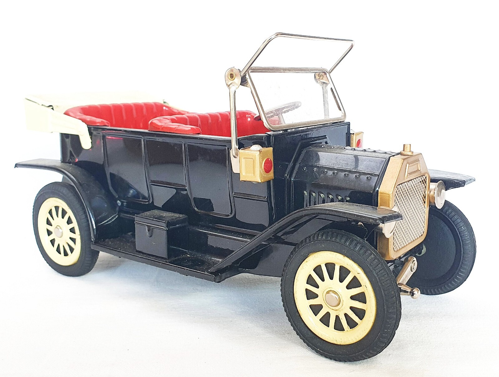 Yone (Yonezawa) Japan FORD MODEL T DE LUXE TOURER Friction Tin Toy MIB ...