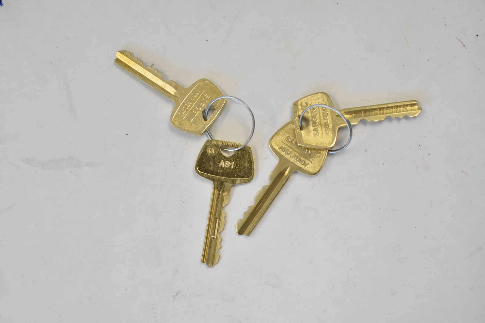 Sargent Assa Abloy Interchangeable Core Keys/Locks 4-Keys Pack 7300B ...