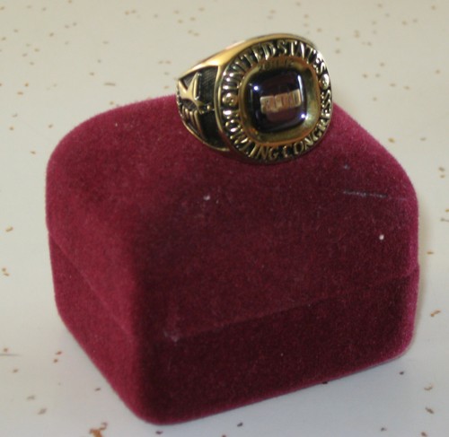 Authentic USBC 800 Series United States Bowling CongressAward Gold ...