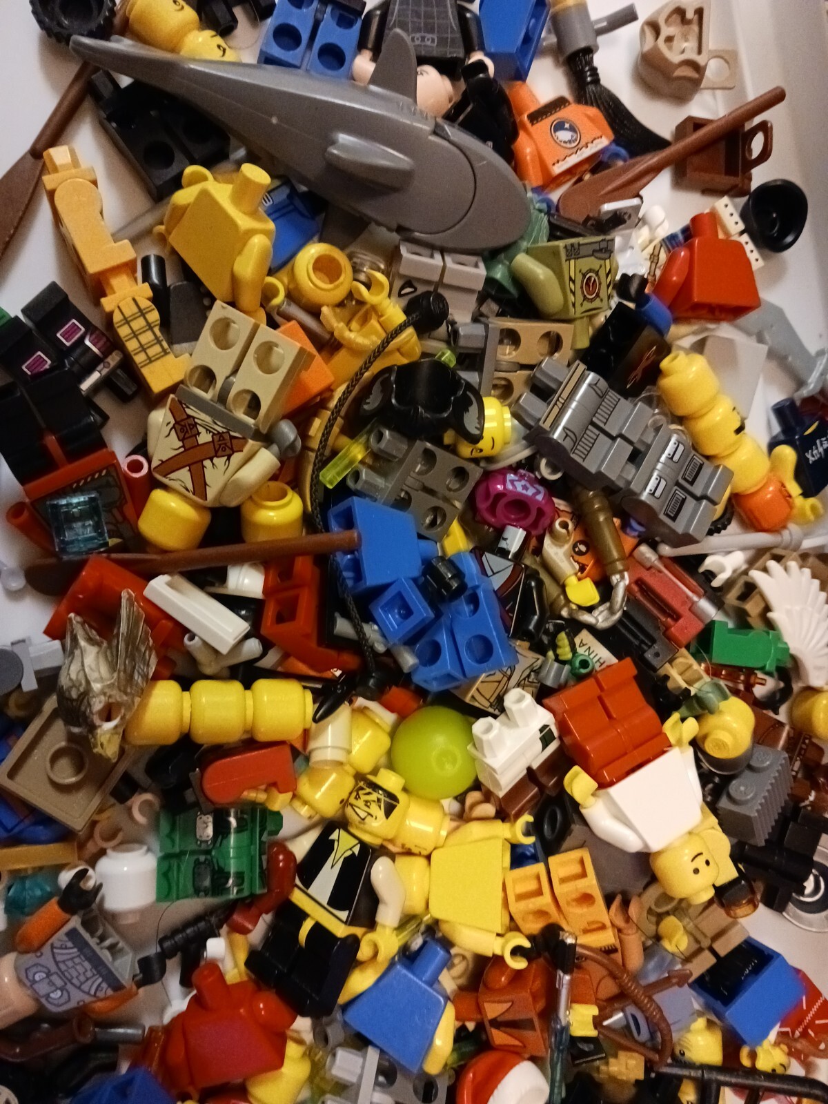 LEGO Minifigure Random Body Parts & Accessories Random Grab Bag LOT x25 ...
