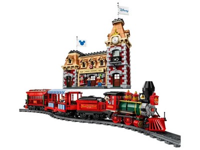 Unbuilt Lego Disney Train and Station (71044) With 2925 Pieces. Generic ...