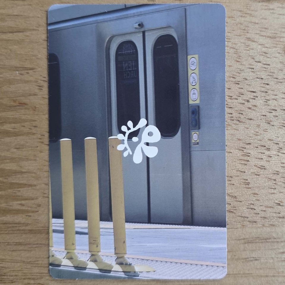 Martin Official Photocard Cortis 1st EP Album Color Outside The Lines ...