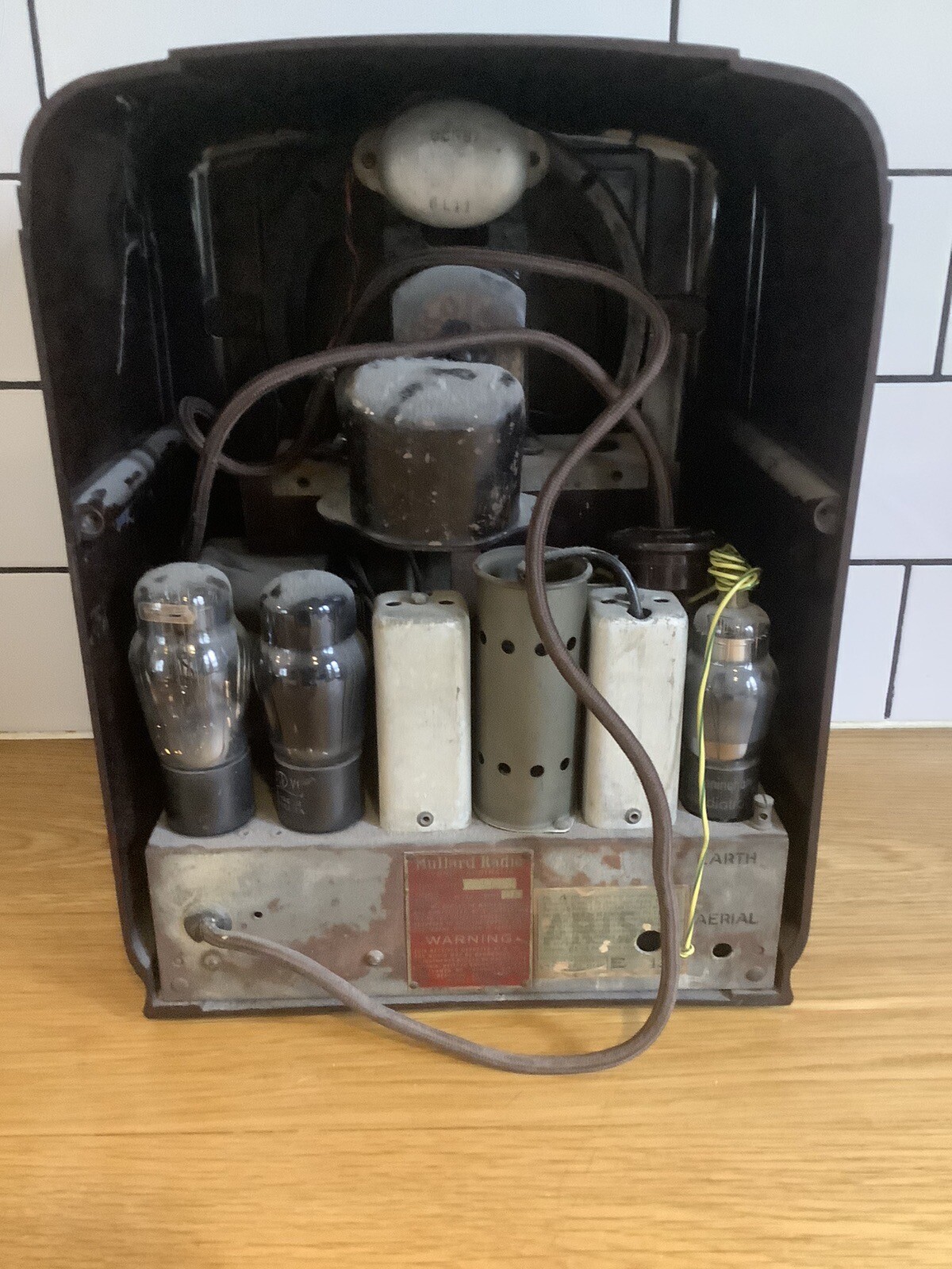 Rare Mullard Vintage Valve Australian Bakelite Radio - Beautiful Art ...