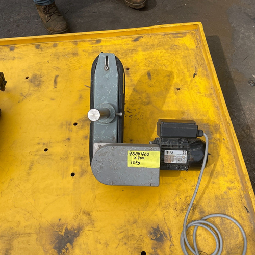 Thick 400mm x 85mm belt conveyor payoff 75mm OD roller 0.09kW Motorised ...