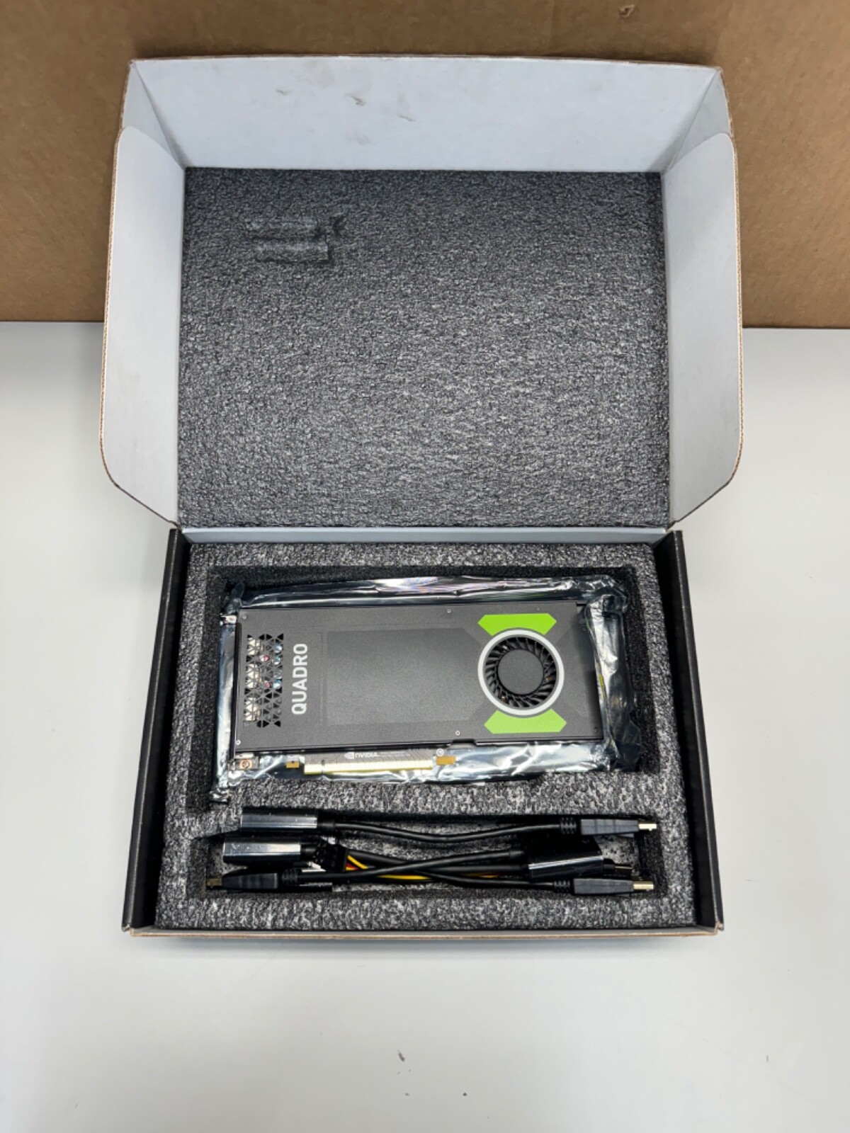 PNY Nvidia 8GB Quadro P4000 4x DP PCI-E 3.0 x16 VCQP4000-PB GPU ...