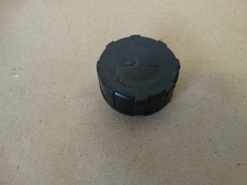 1988 Suzuki LT80 Quadsport OIL TANK CAP b523 | eBay