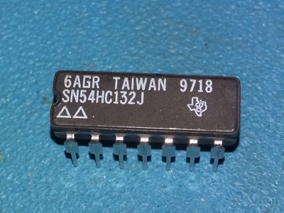 SN54HC132J, NAND Gate 4-Element 2-IN CMOS 14-Pin CDIP Tube (E14) | eBay
