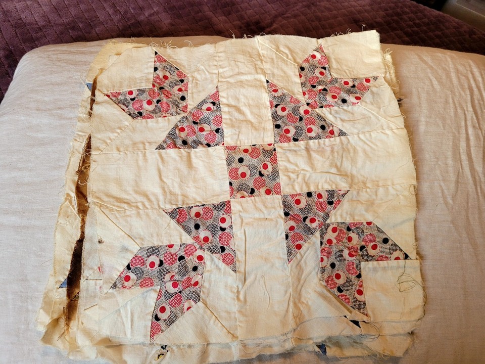 20 Vintage Hand & Machine Stitched 12" Quilt Blocks Please See Pics ...