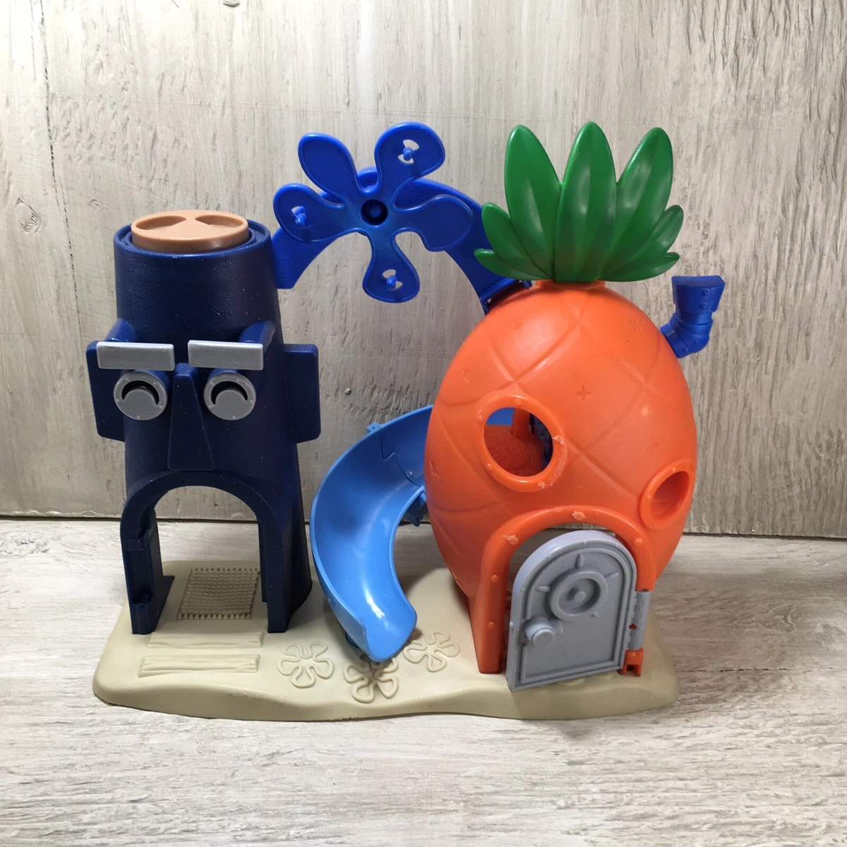 Spongebob Bikini Bottom Playset