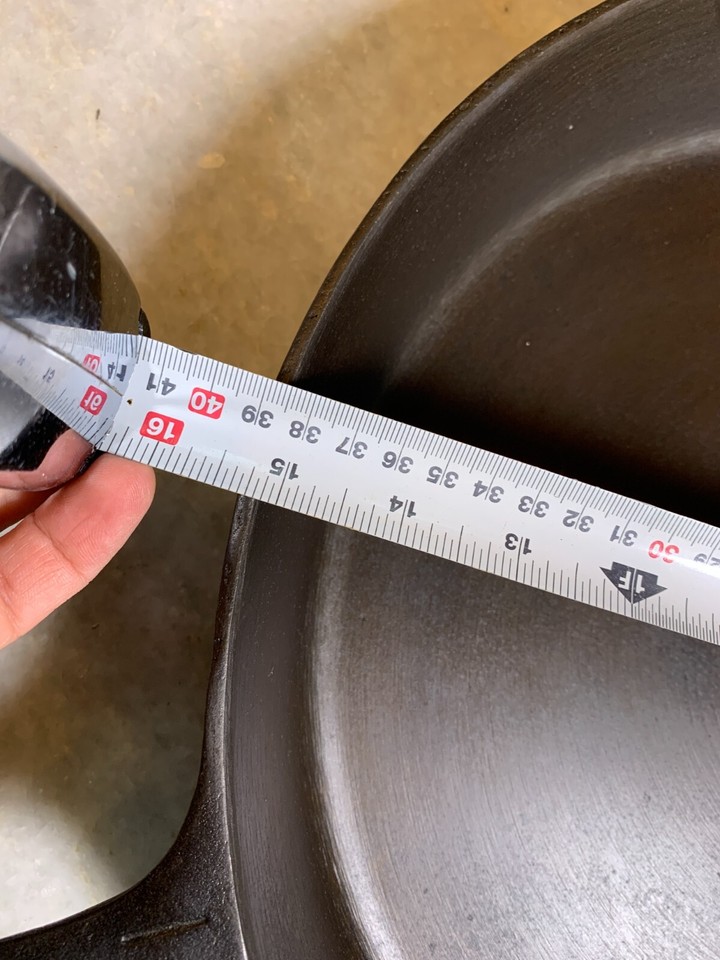 MASSIVE HUGE EXTRA LARGE Cast Iron Fry Pan Skillet #14 15.25" Wagner ...