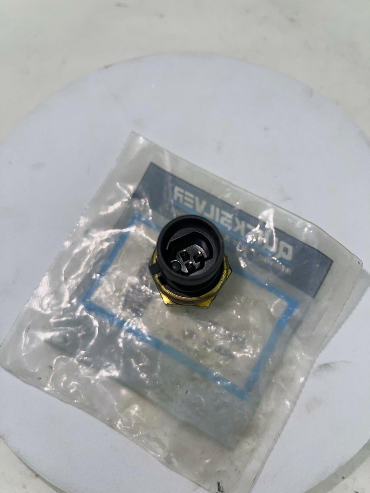 8M6000634 PRESSURE SENSOR 897447002 889659002 | eBay